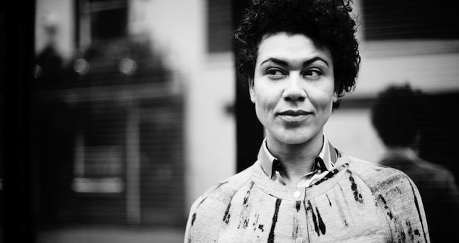 Top 10 Best Female DJs Of The World [Updated 2023] – Blue Buzz Music